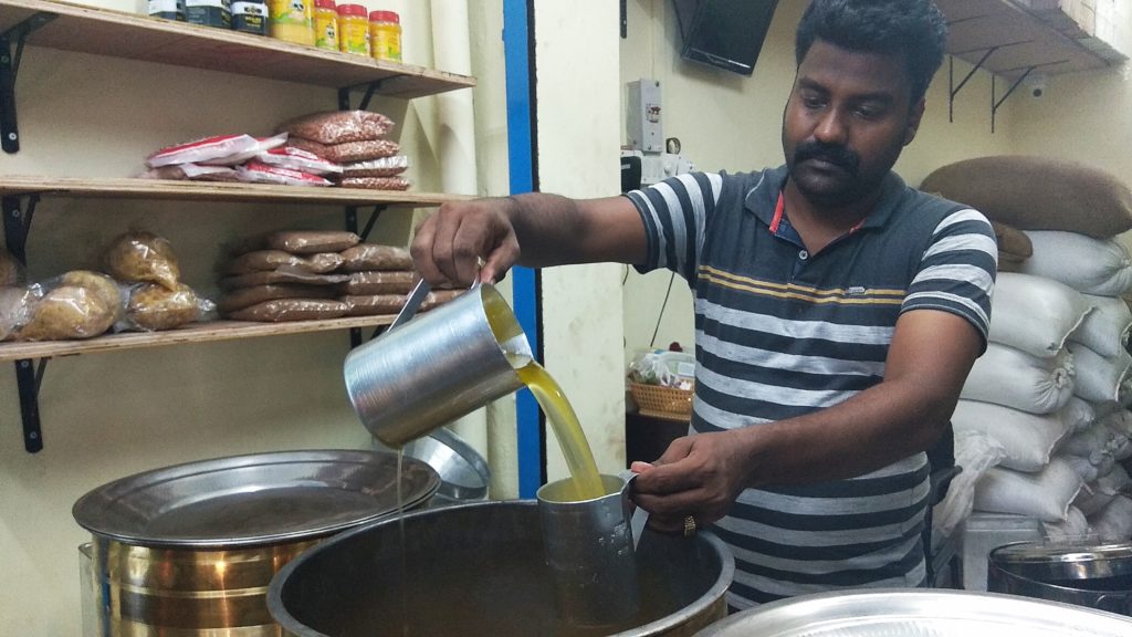 MYLAPORE TIMES - Amutham wood pressed oil store opens at Mathala ...