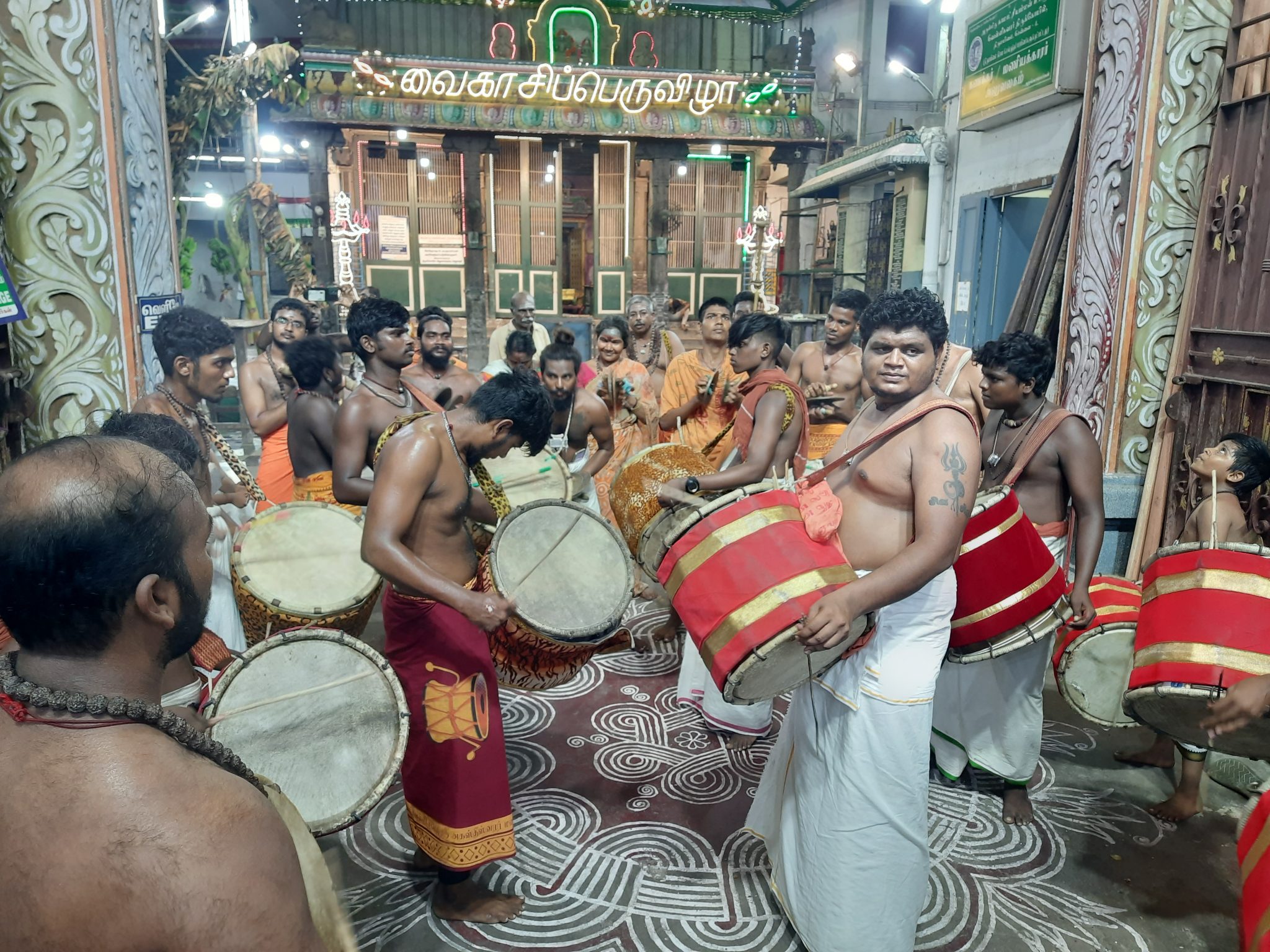 MYLAPORE TIMES - Velleeswarar: A Rishabham procession past midnight but ...
